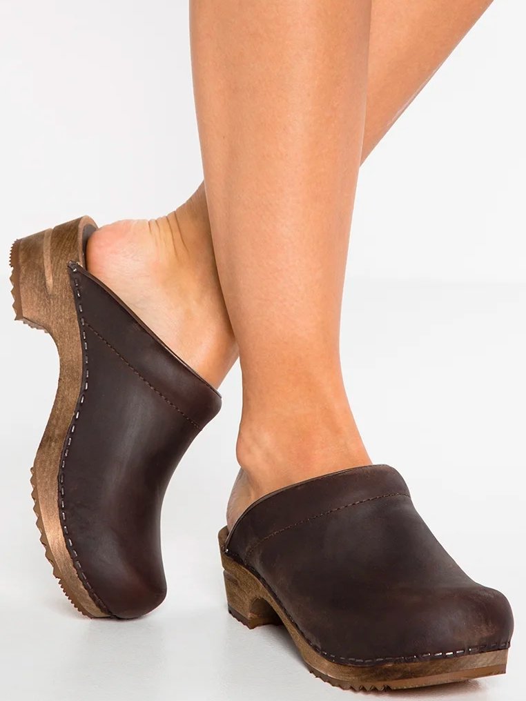 Nurse Clogs & Shoes - Professional Footwear | ScrubsIQ